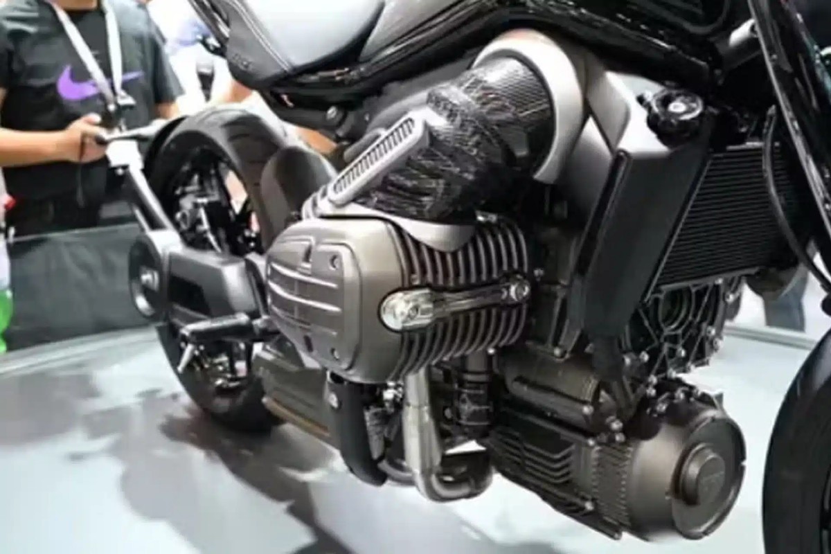 ¿Un motor bóxer de 250 cc, con 70 hp y tecnología híbrida? Benda lo ...